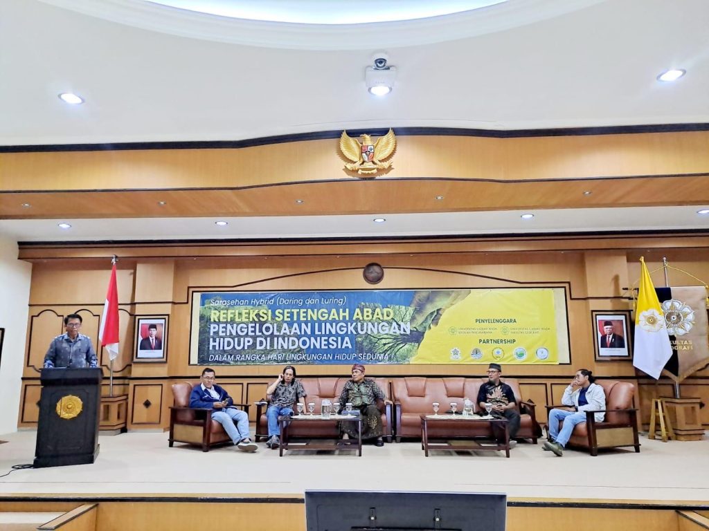 Dialog Pengelolaan Lingkungan Hidup : Integrasi Sistem Alam Menuju ...